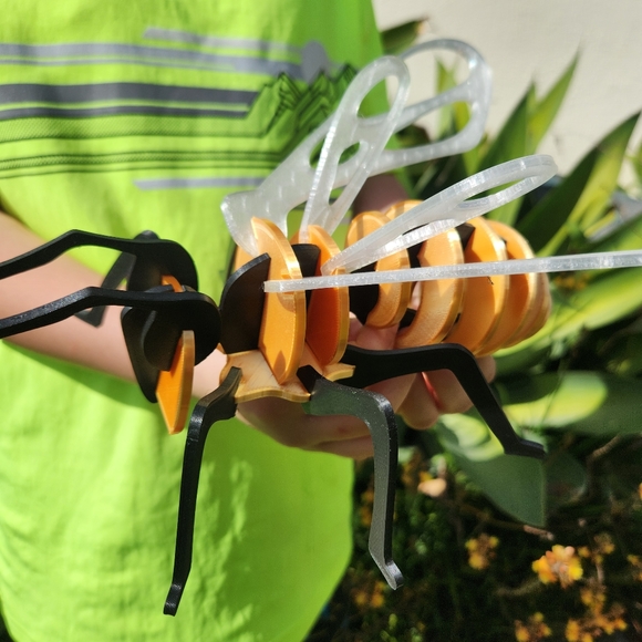 Hand Crafted | Toys | Bee Model Honeybee 3d Puzzle Honey Bees Classroom ...